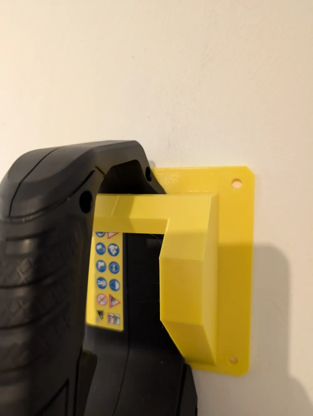 Porta motosega Parkside a muro Chainsaw Holder Remixed by negrandr ...