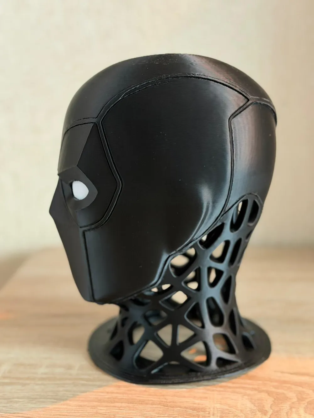 Headphone stand - Deadpool by ErDo MakerWorld: Download Free 3D Models