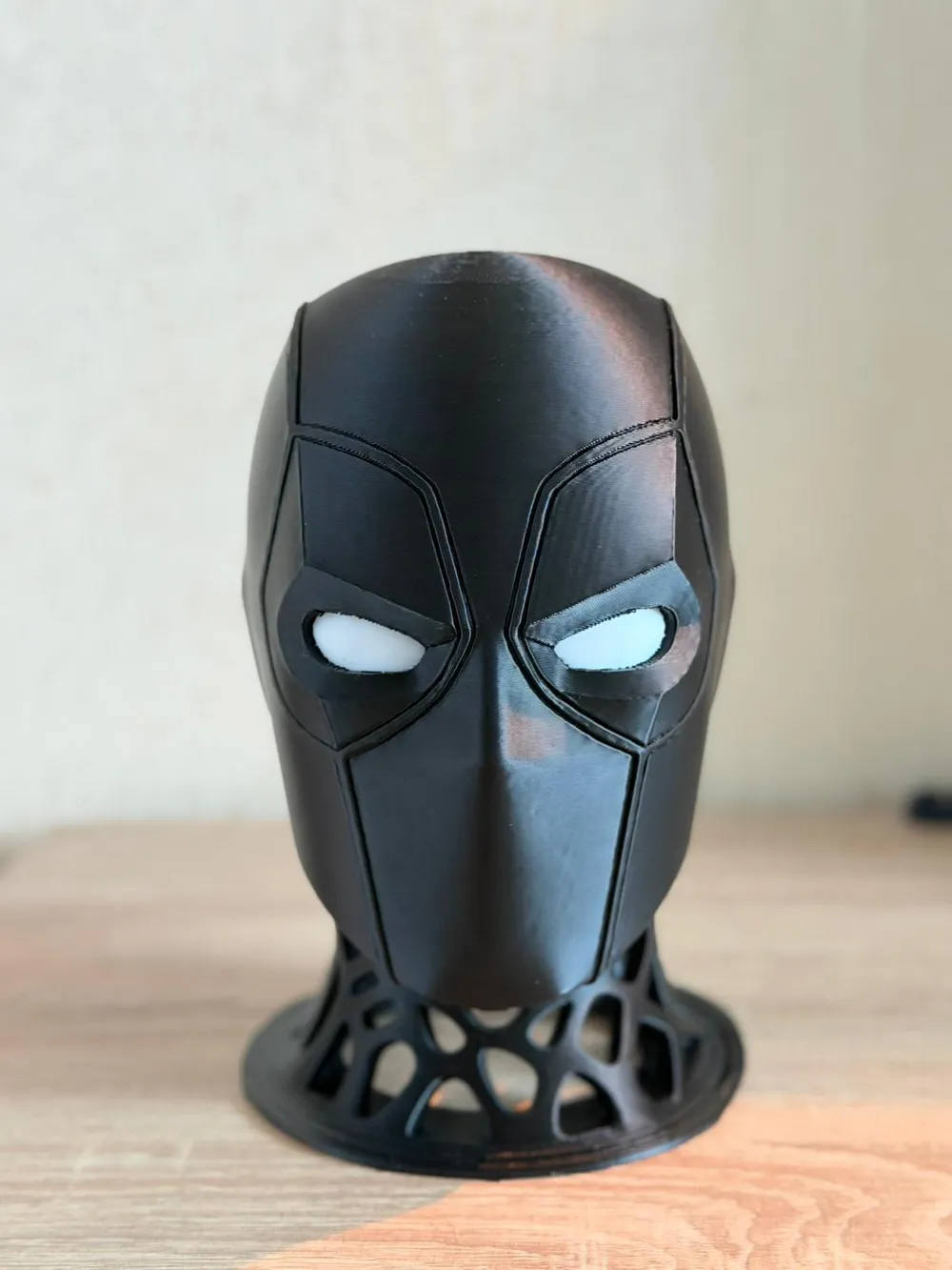 Headphone stand - Deadpool by ErDo MakerWorld: Download Free 3D Models