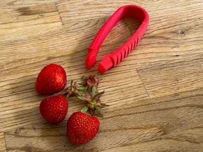 strawberry 3d print model download - MakerWorld