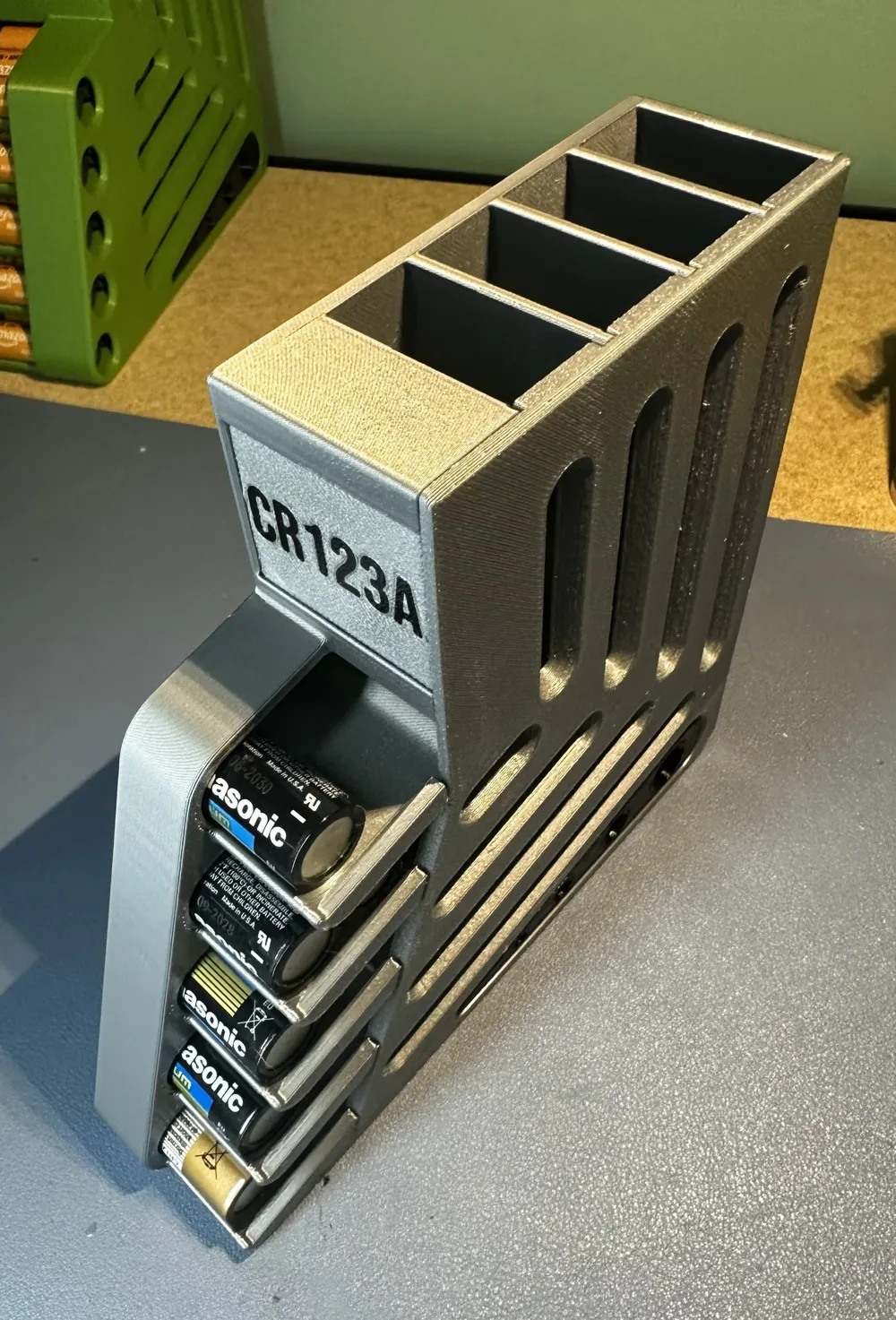 Ultimate Battery Dispenser V4 - Free 3D Print Model - MakerWorld