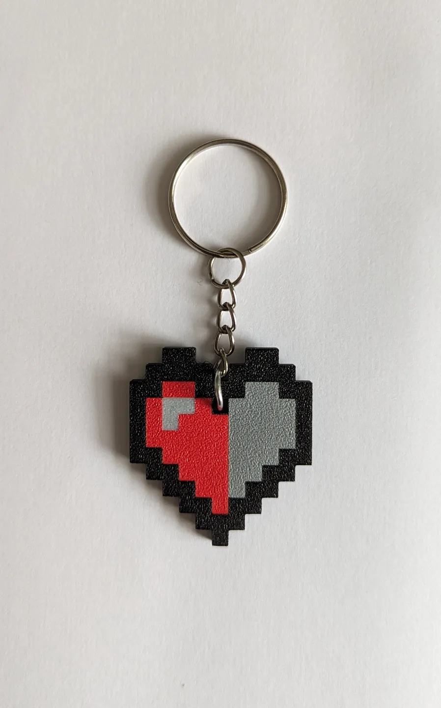 Pixel Heart (50%) Keychain by krazi201 - MakerWorld