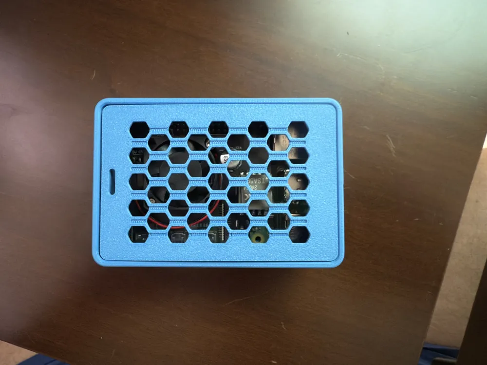 RPi 4 Case to fit GeekPi PoE Hat Remixed by xlr8434 MakerWorld ...