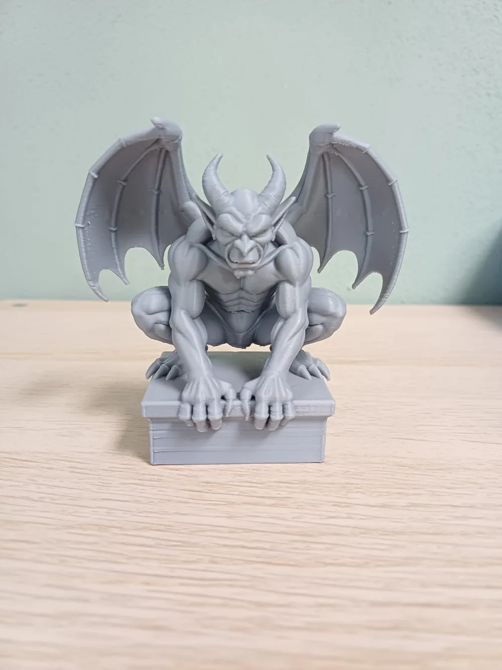 Gothic Gargoyle Sentinel – Winged Protector by Koffiekoek MakerWorld ...