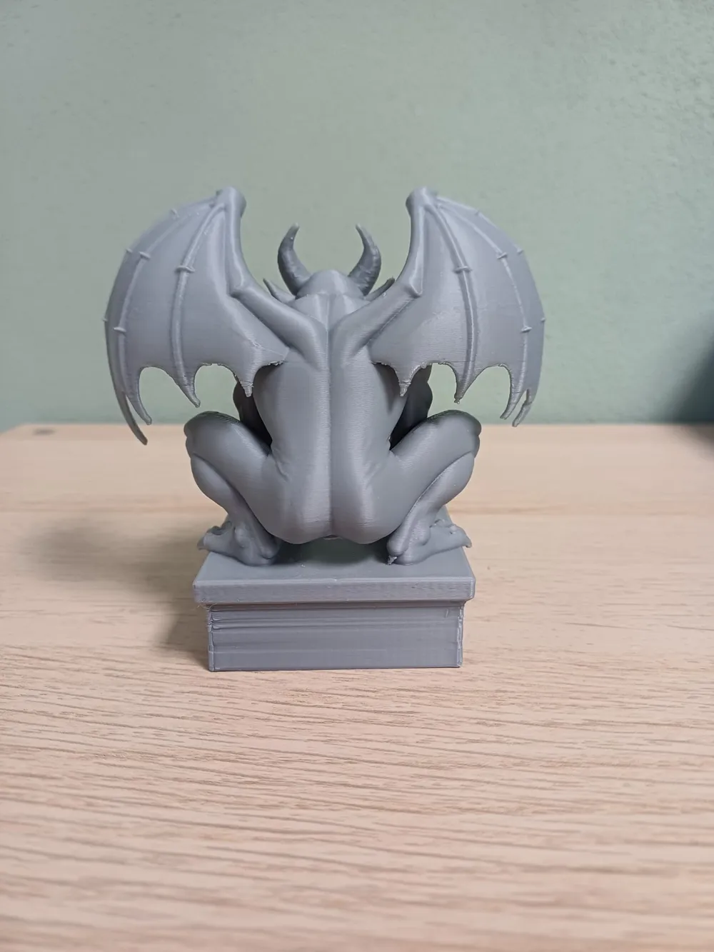 Gothic Gargoyle Sentinel – Winged Protector by Koffiekoek MakerWorld ...