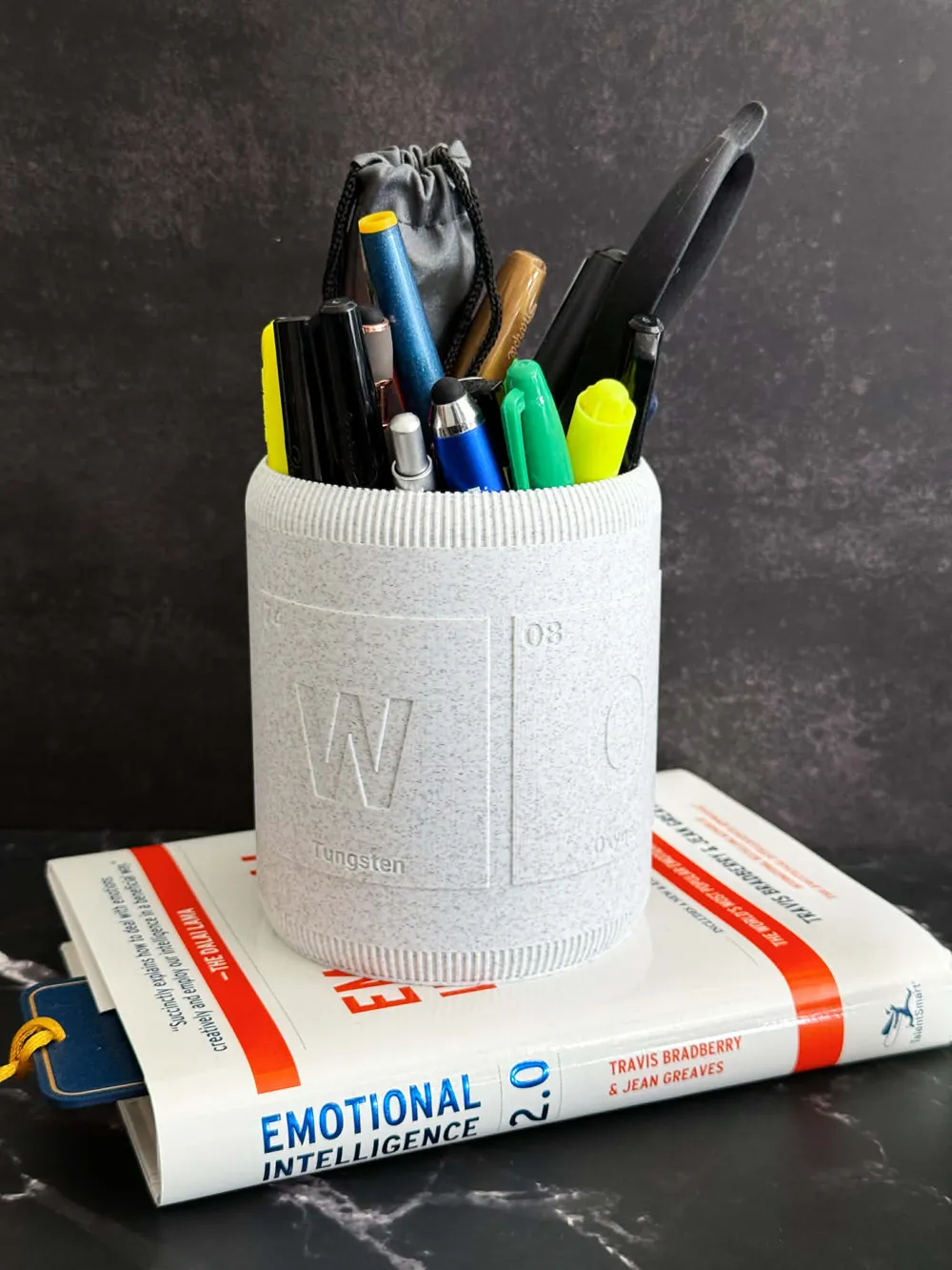 Periodensystem der Becher: WONdEr von Bedridden Design MakerWorld ...