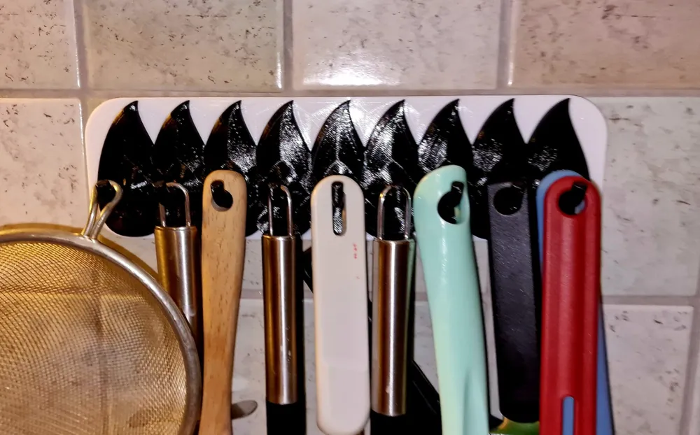 Kitchen Hooks Bar by Sebastians 3D-Prints - MakerWorld