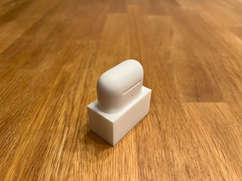 AirPods Gen. 1 & 2 case display holder square by Sir_Stigma - MakerWorld