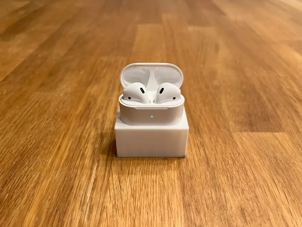AirPods Gen. 1 & 2 case display holder square by Sir_Stigma - MakerWorld