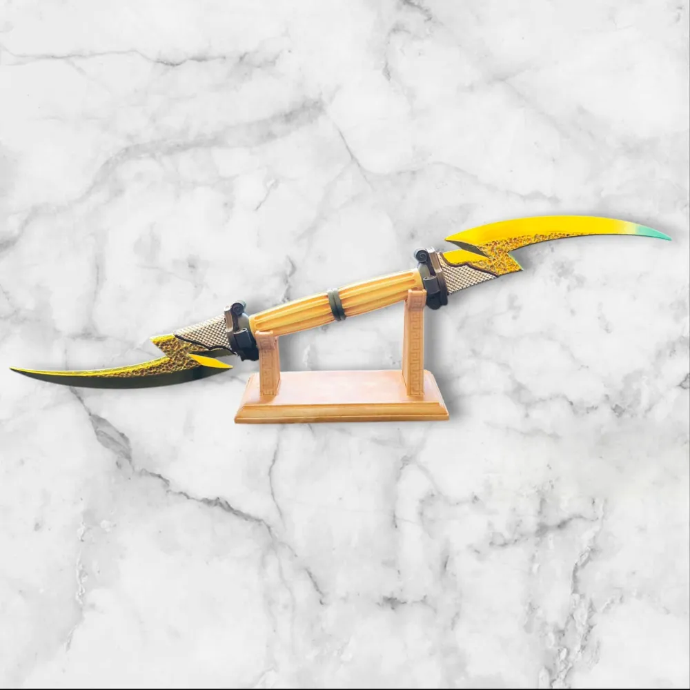 Theiophos –The Thunderblade of Zeus Concept Weapon by garrellmcroy ...