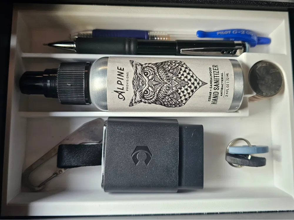 Prius Prime Console Tray by user_23530579 - MakerWorld