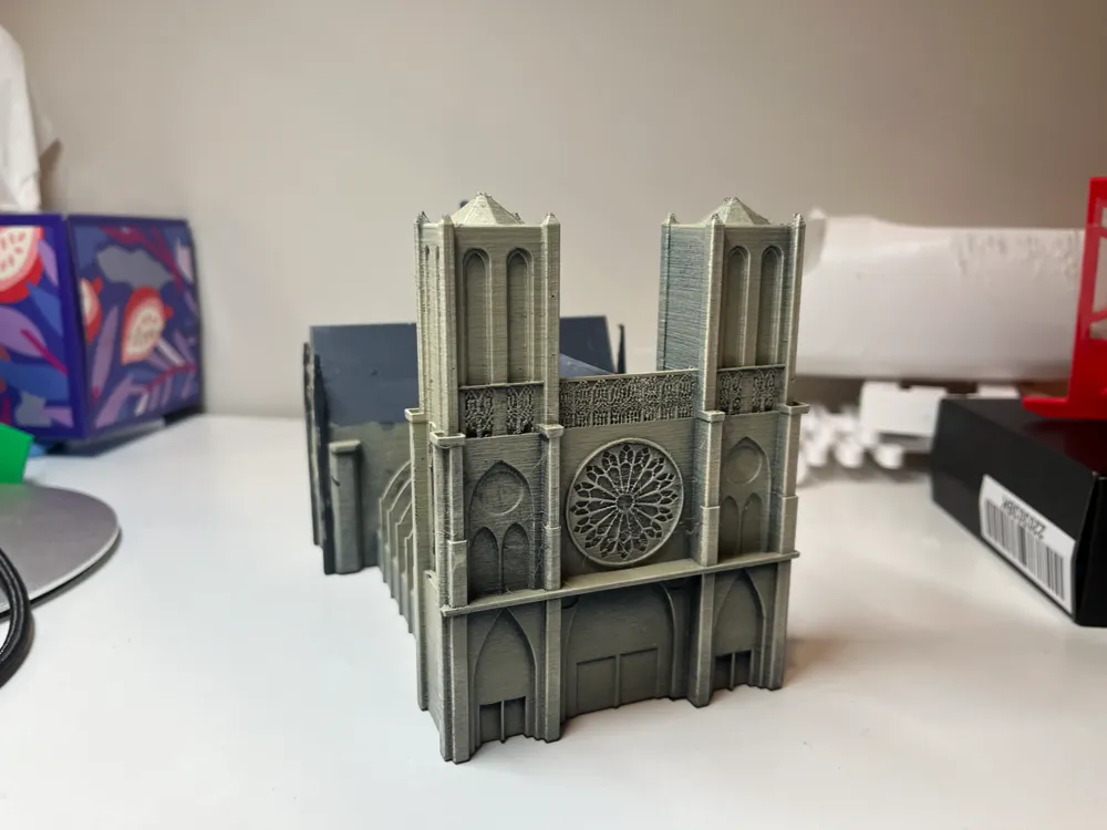 Notre Dame style gothic cathedral by Blazing Hog - MakerWorld