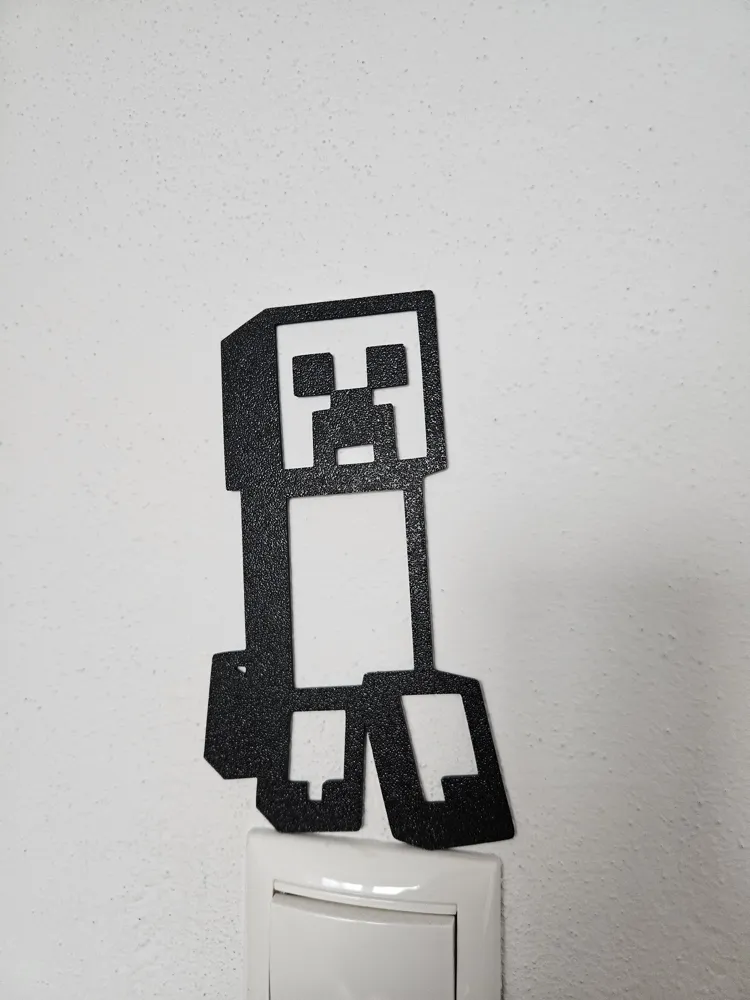 Minecraft Creeper silhouette wall decoration by winlich MakerWorld ...