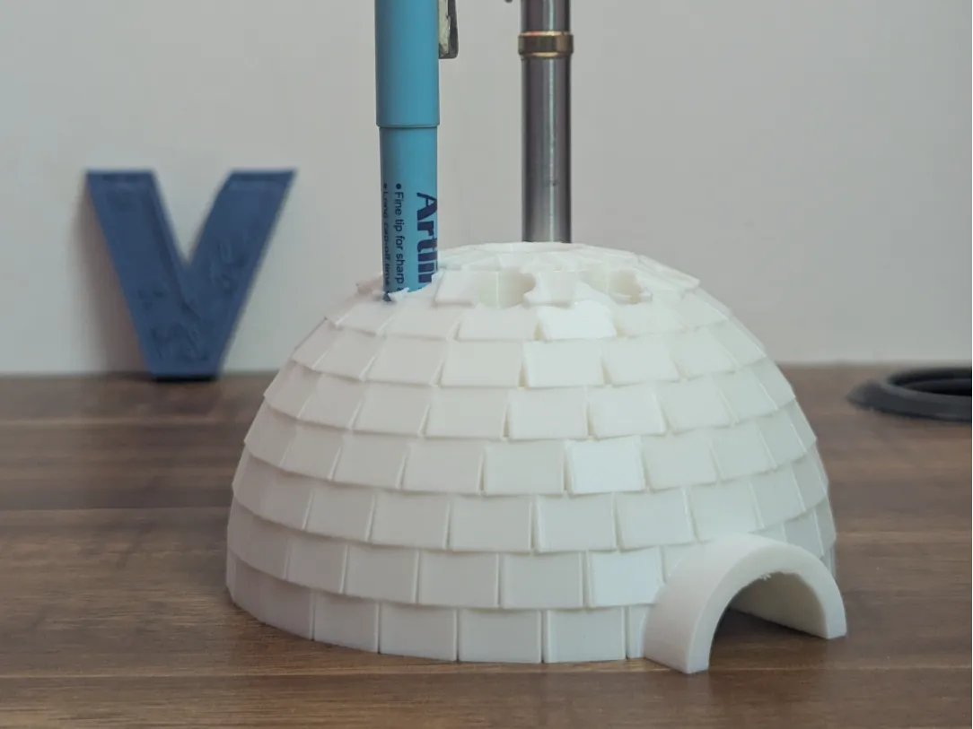 Customisable Igloo Pen stand - Free 3D Print Model - MakerWorld