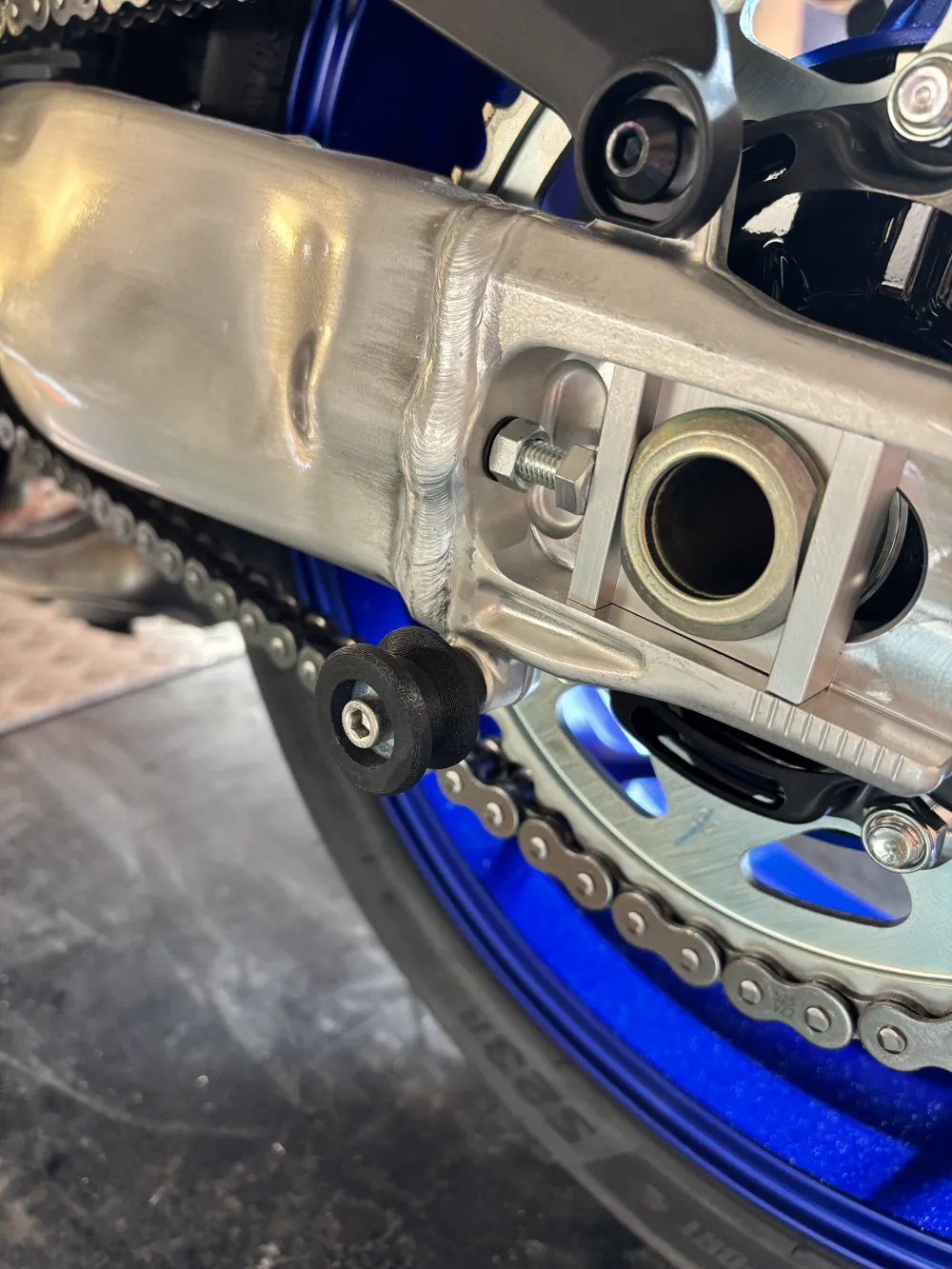 Yamaha MT-09 Swingarm Spools by Exotech MakerWorld: Download Free 3D Models