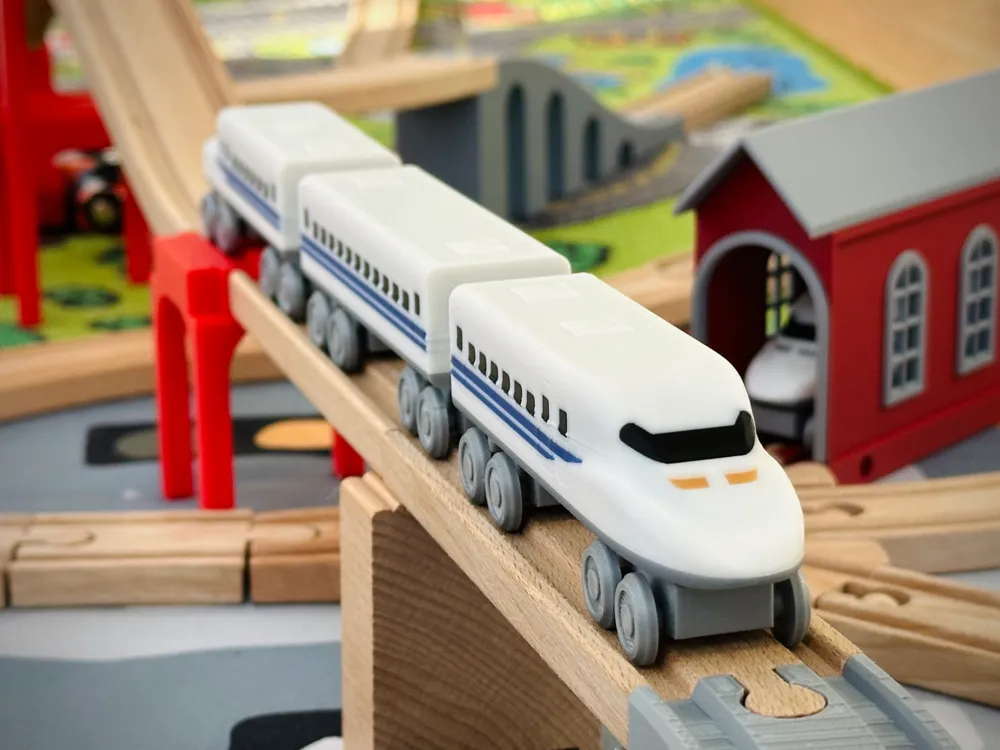 "Shinkansen" Bullet Train Set for Wooden Tracks - Free 3D Print Model ...