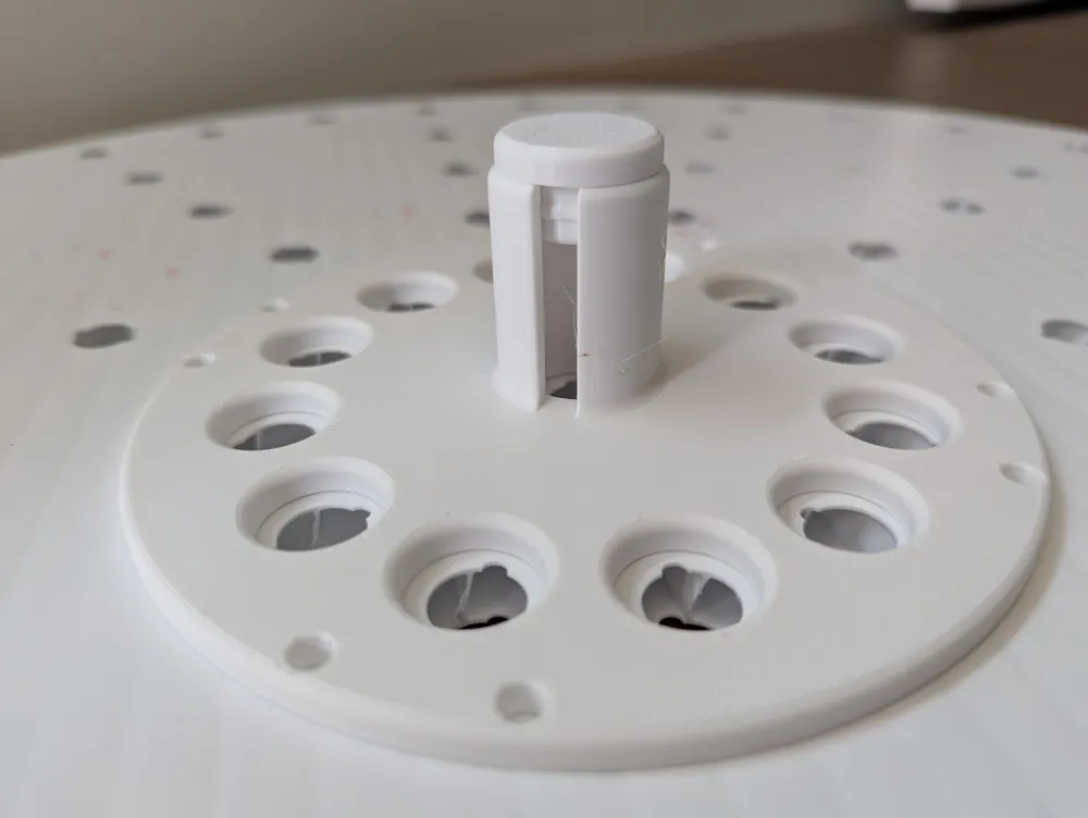 Boscoyo 22" Pixel Spinner Mount [85 pixel] by Darren MakerWorld: Download Free 3D Models