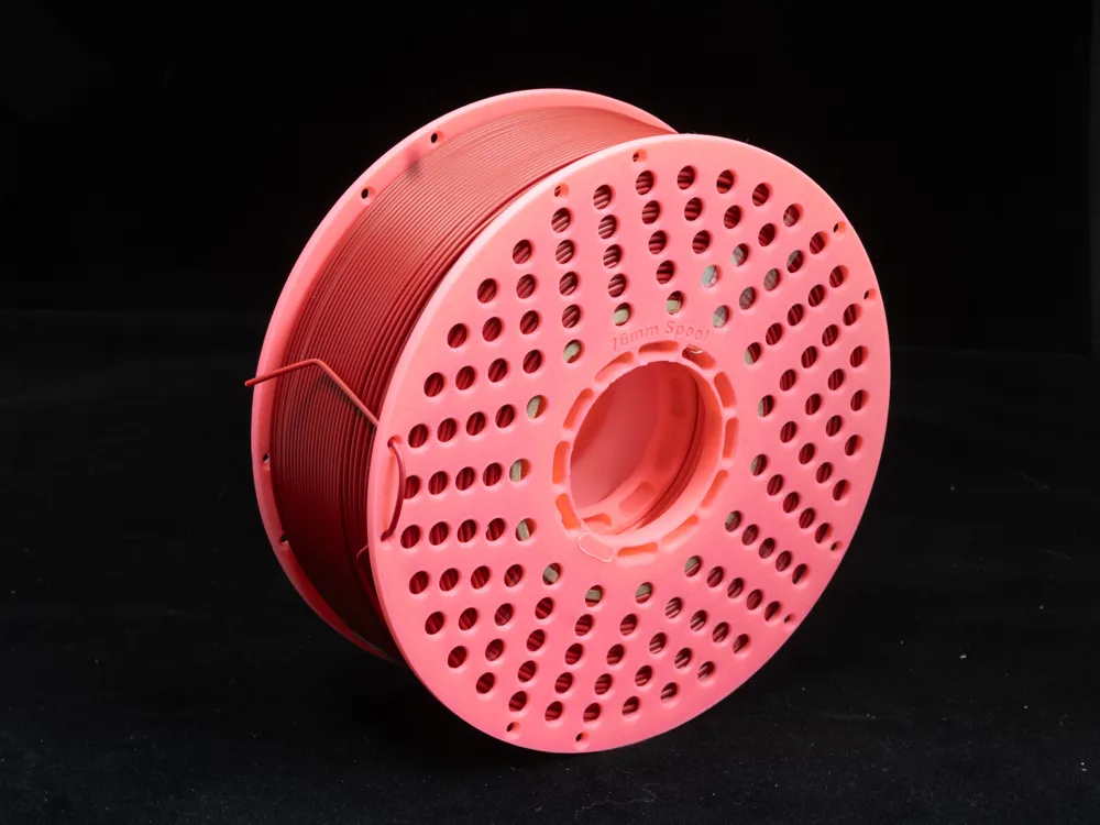 Threaded Reusable Spool Fits Cores 47-68mm V1.1! by SuperDuperTango ...