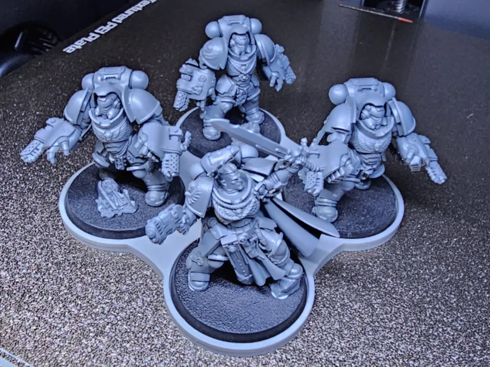 WH40k squad movement tray 3x40mm + Leader by ikonic 3D - MakerWorld