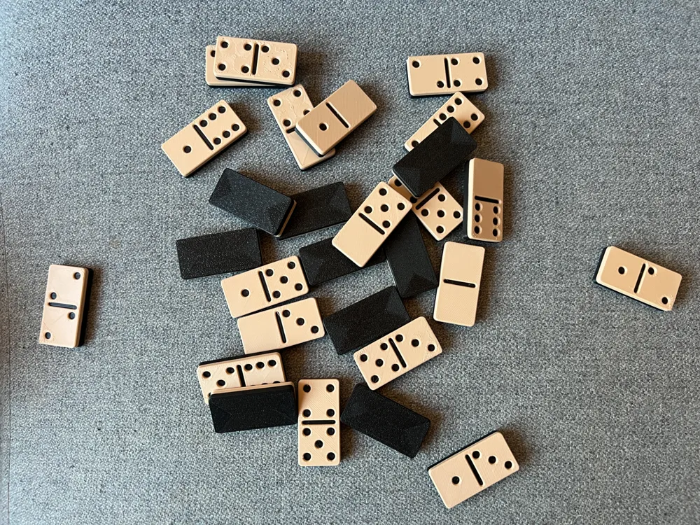 Threes and Fives Dominoes – Travel-Friendly by Harry:DK MakerWorld ...