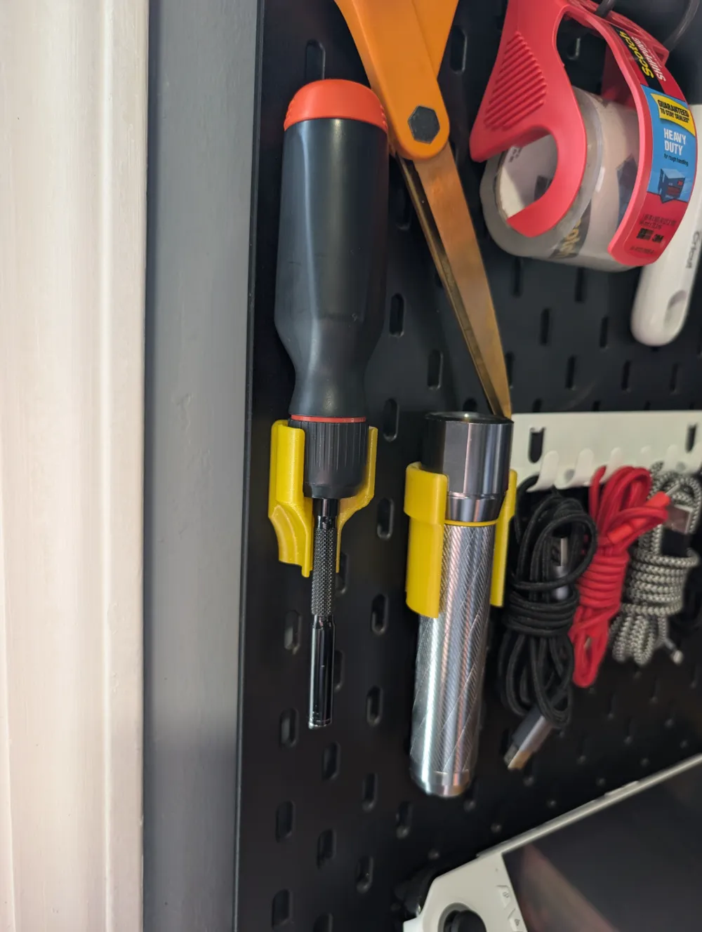 LTT Screwdriver Ikea Skadis Mount by maDIOne - MakerWorld