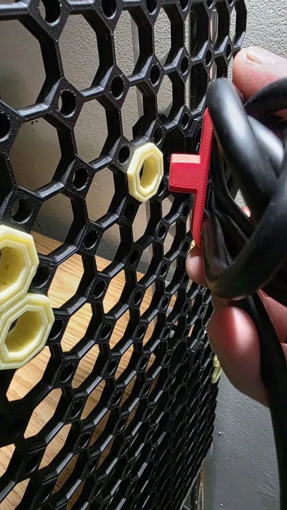 multiboard_wire_managment by Sat32 MakerWorld: Download Free 3D Models