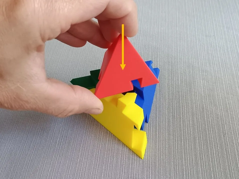 Pyramide puzzle by AmaterMakerWorld: Download Free 3D Models