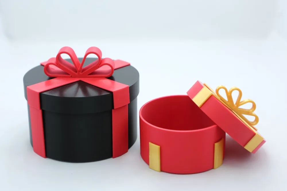 Christmas Gift Round Ribbon Gift Box Customizable Size by sctomorrow ...