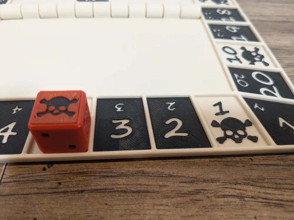 Liar's Dice (Perudo) Board Game w/ Bidding Board - Free 3D Print Model ...