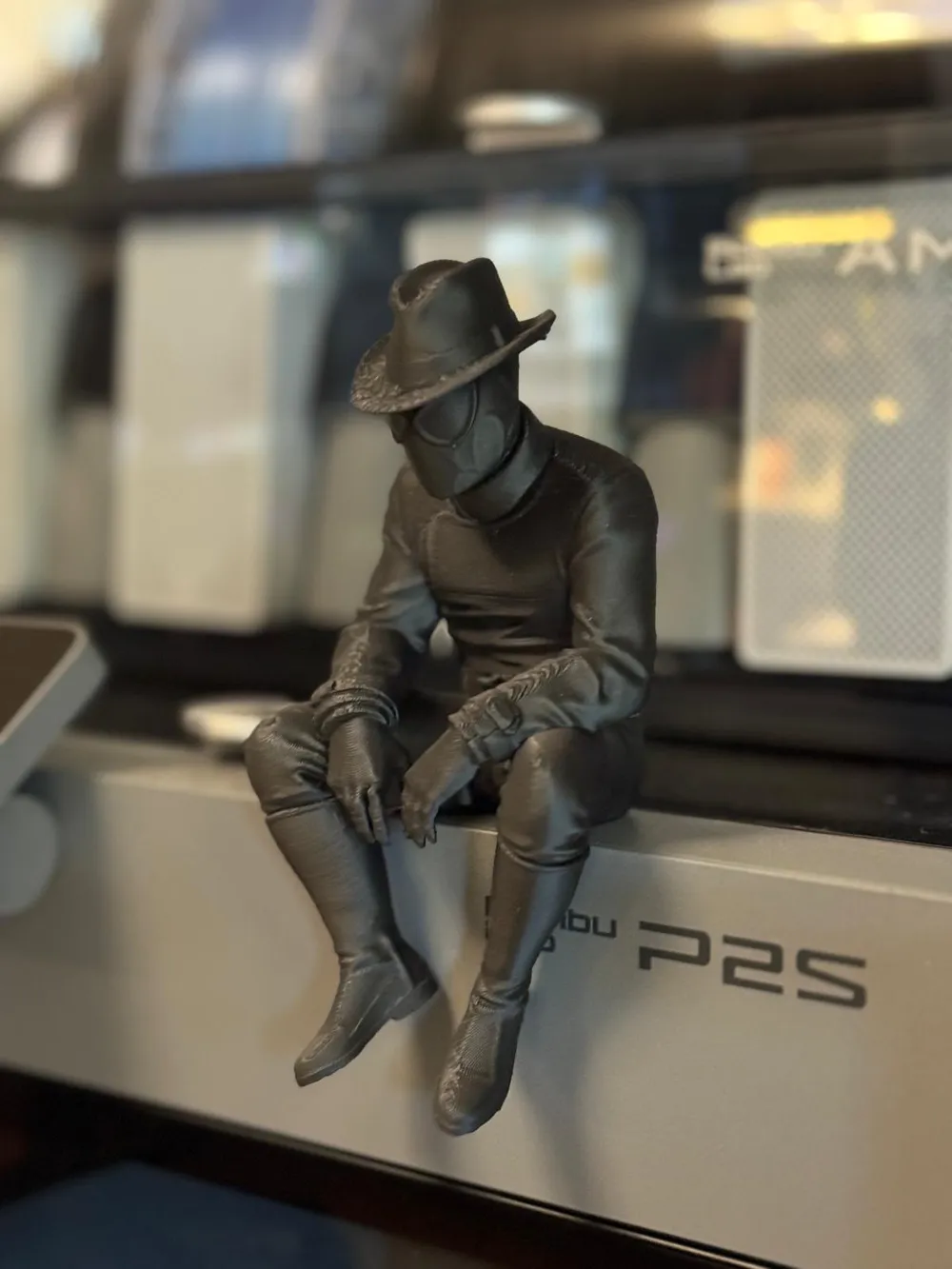 Spider-Man Noir Edge Sitter-Monitor & Shelf Topper - Free 3D Print ...