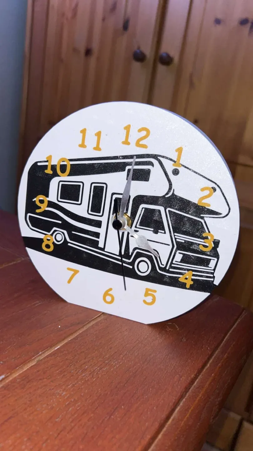 Camper Clock - Bambulab kit KIT-011 by Bart_Be - MakerWorld