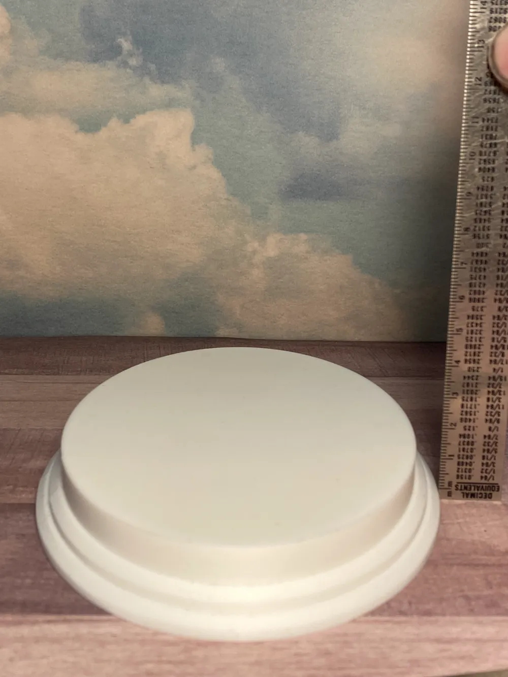 Oval Display Plinth by Signaturehobbies - MakerWorld