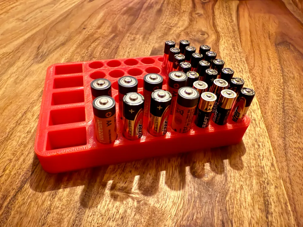 AA AAA 9V Battery Holder by pat - MakerWorld