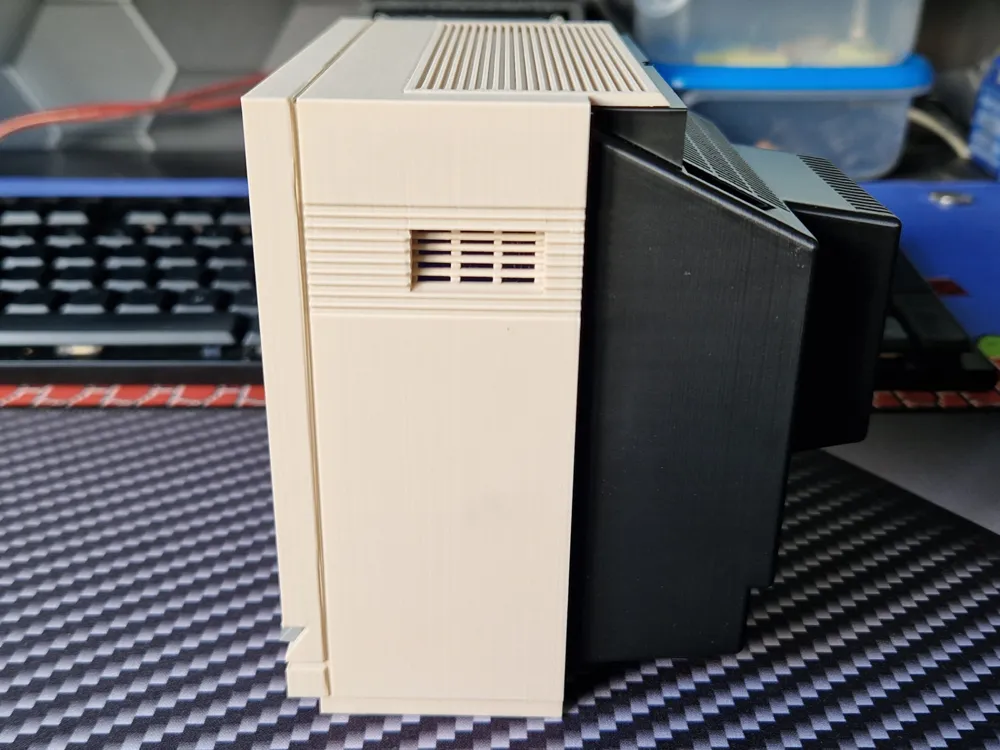 Commodore C64 Desk Display - 1701/1702 Reimagined by KrautCraft ...