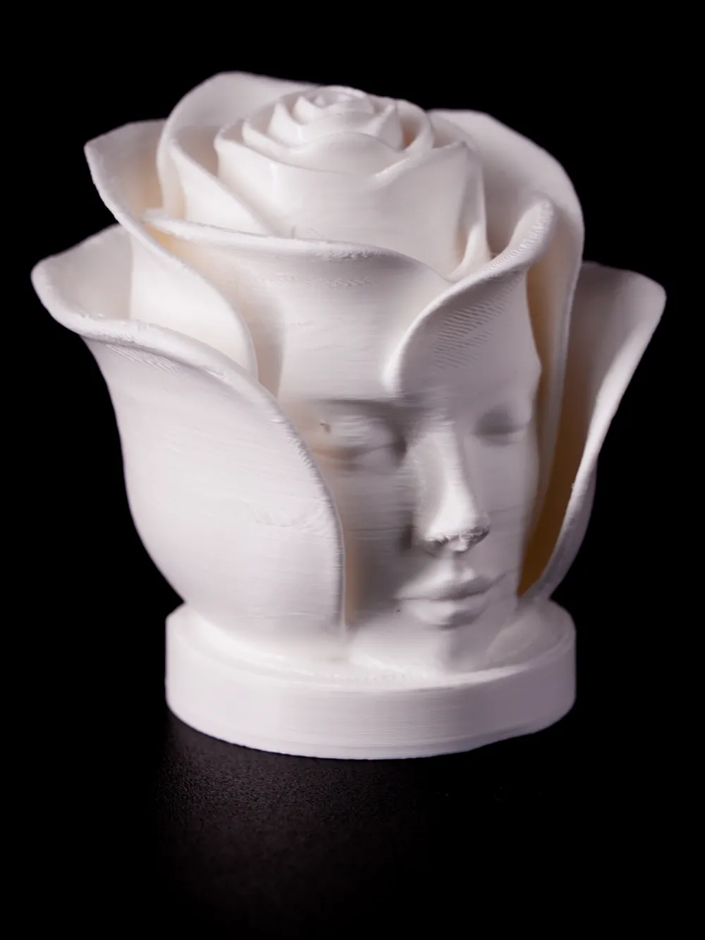 Rose woman - Valentines day - Free 3D Print Model - MakerWorld