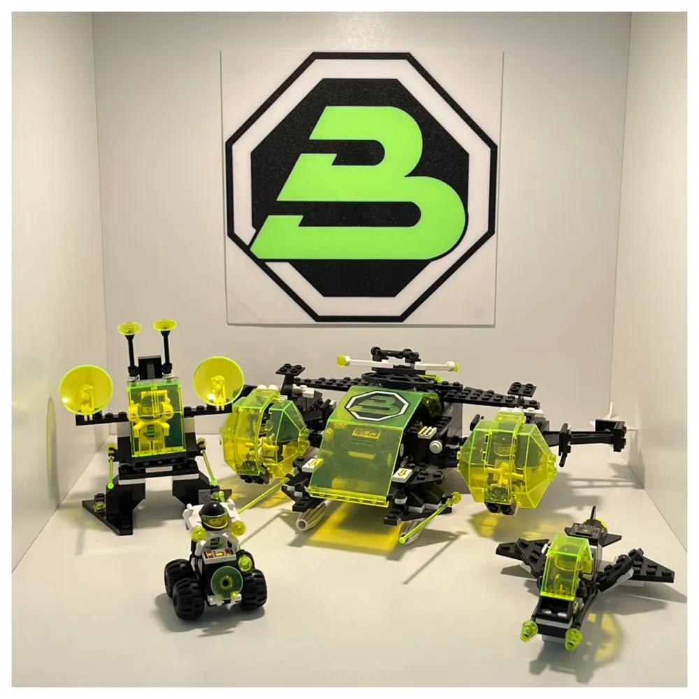 Brick Wallpicture Blacktron 2 1991 by Fugge84 - MakerWorld