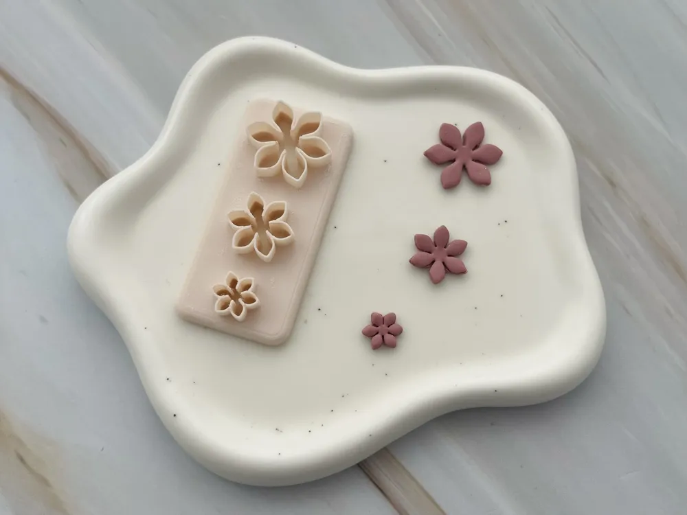 Flower Petals Polymer Clay Earrings Cutter - Free 3D Print Model ...