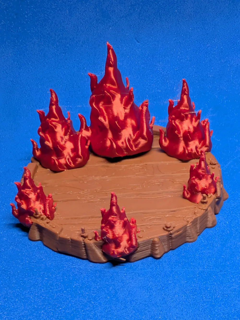 Miniatur Base Plate "Flame" - Free 3D Print Model - MakerWorld