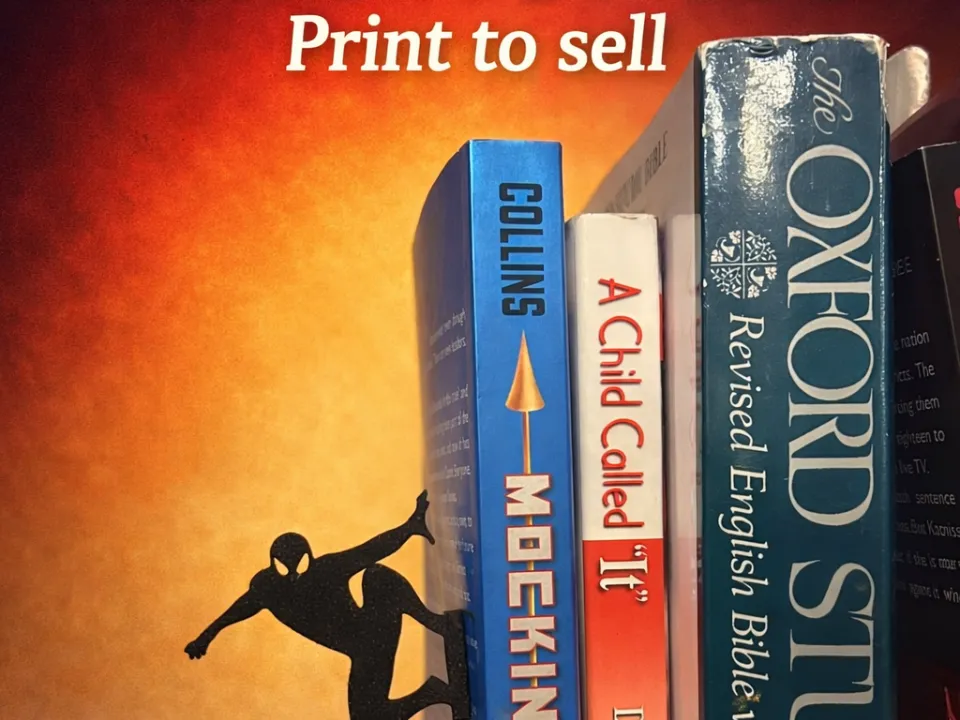 Spiderman Superhero Magnetic Bookend - Free 3D Print Model - MakerWorld