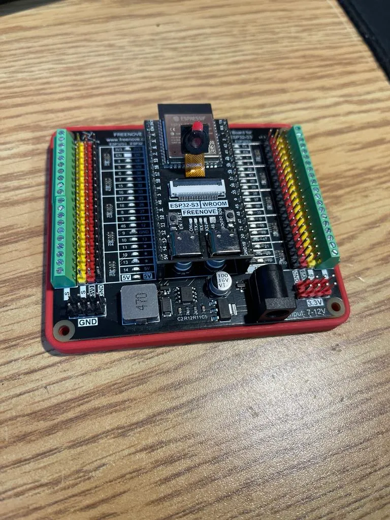 Plate for Freenove Breakout Board for ESP32 by ElCapitain MakerWorld ...