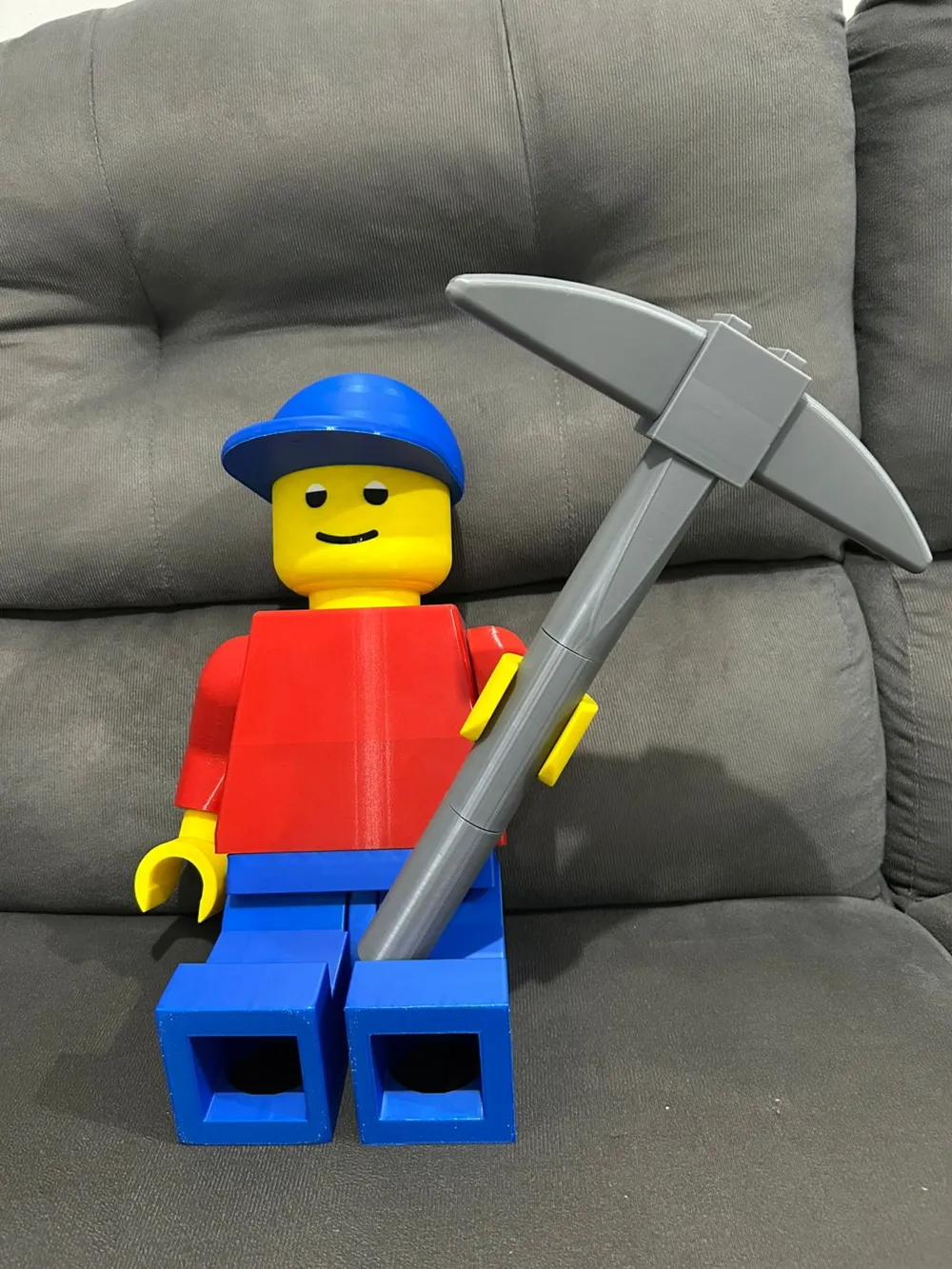 Pickaxe construction (Scale 10:1) - Free 3D Print Model - MakerWorld