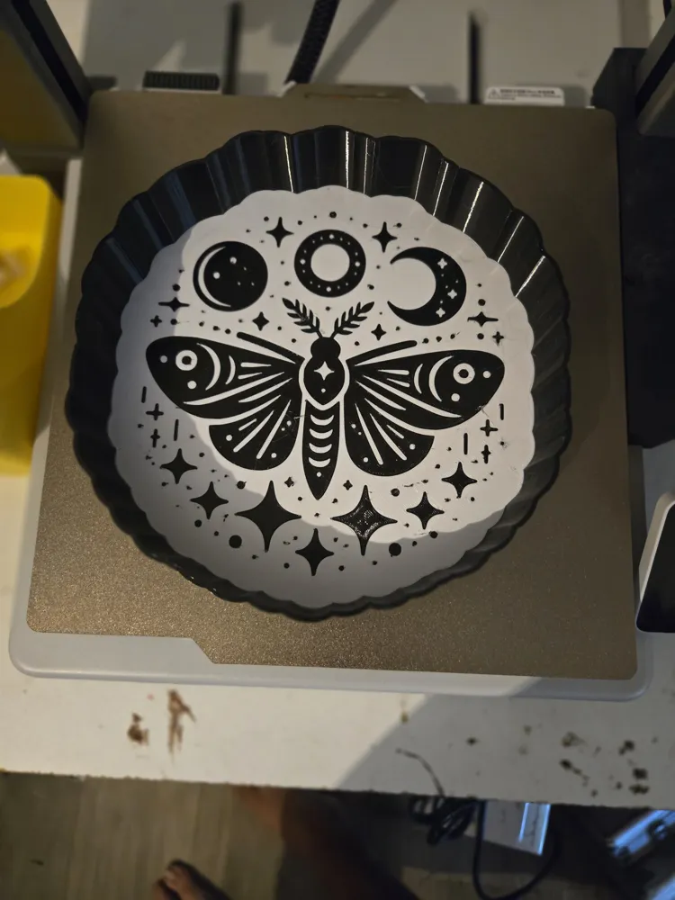 Pagan Moth lightbox by str4t13 MakerWorld: Download Free 3D Models