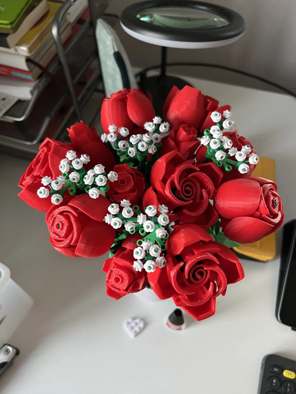 Flower Bricks - Bouquet of Roses - Free 3D Print Model - MakerWorld