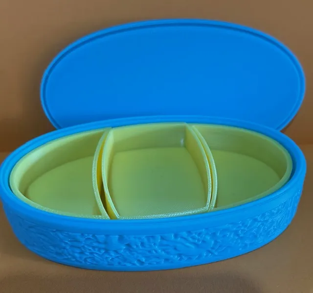 CUTE TRINKET BOX AND LID AND REMOVABLE INSERTS by dizzellaMakerWorld ...