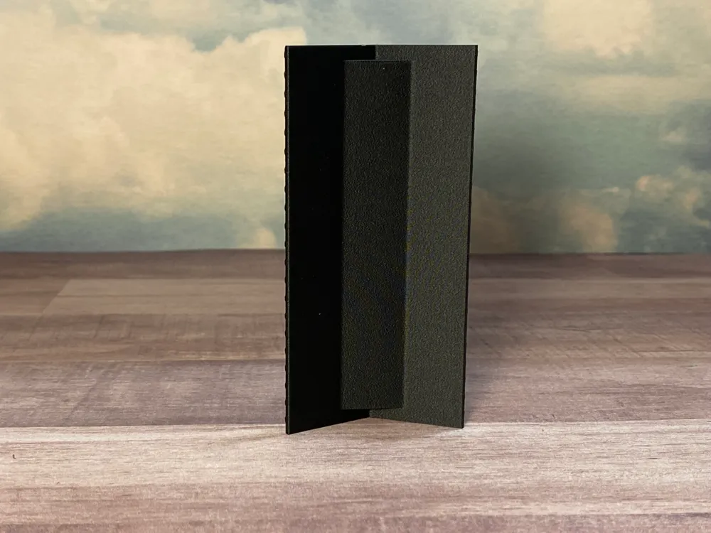 Railside Workshop by Signaturehobbies - MakerWorld