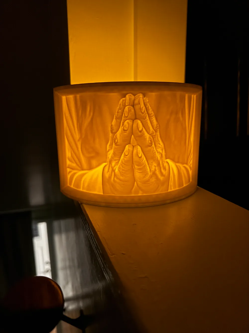 Jesus Praying Tea Light Lithophane - Free 3D Print Model - MakerWorld