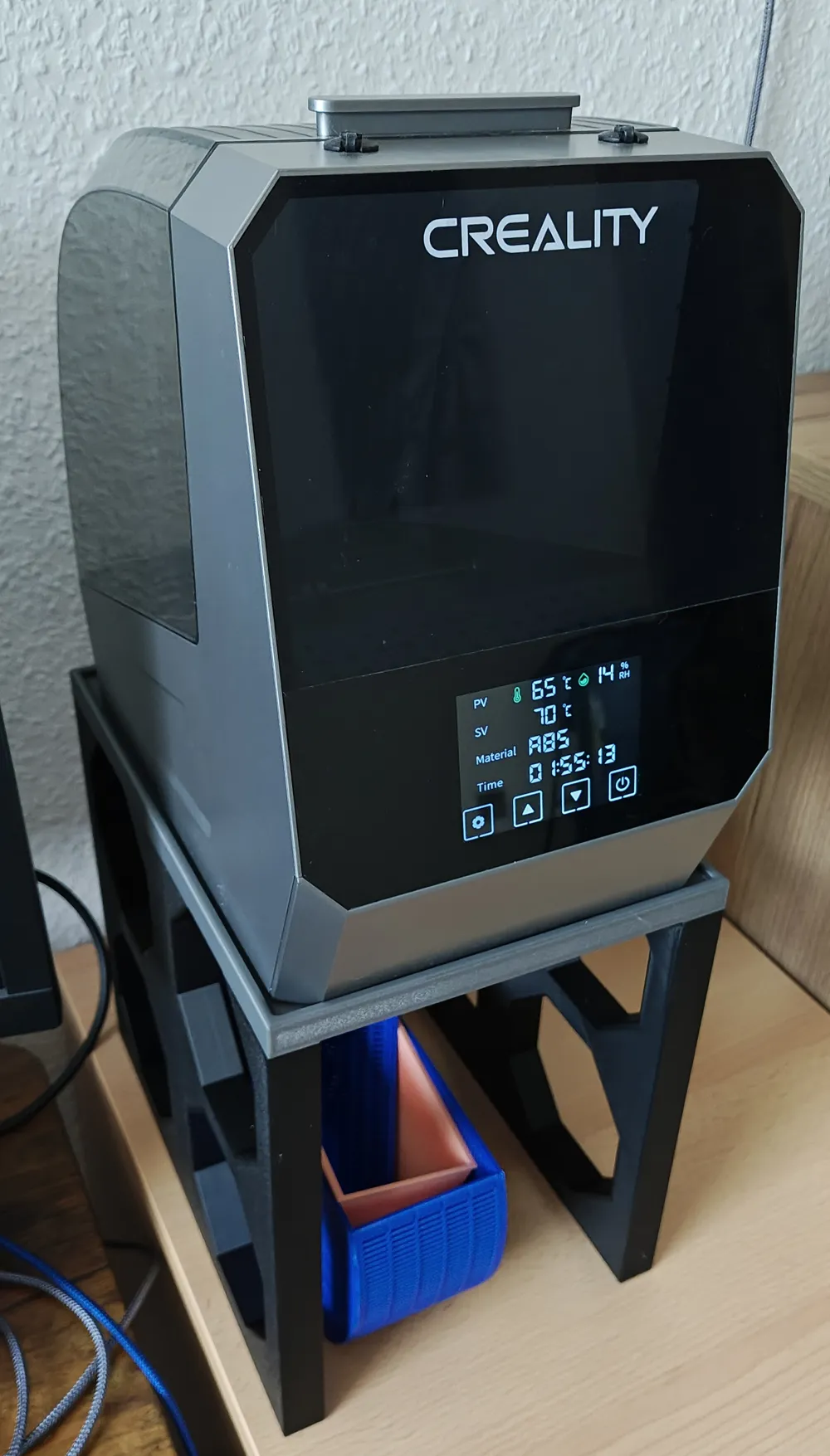 Creality Space Pi Hocker - Free 3D Print Model - MakerWorld