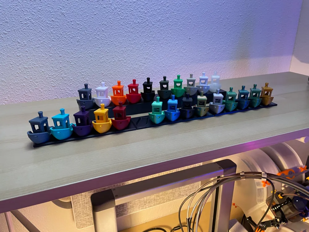 Benchy display shelf holder flat, high, modular - Free 3D Print Model ...