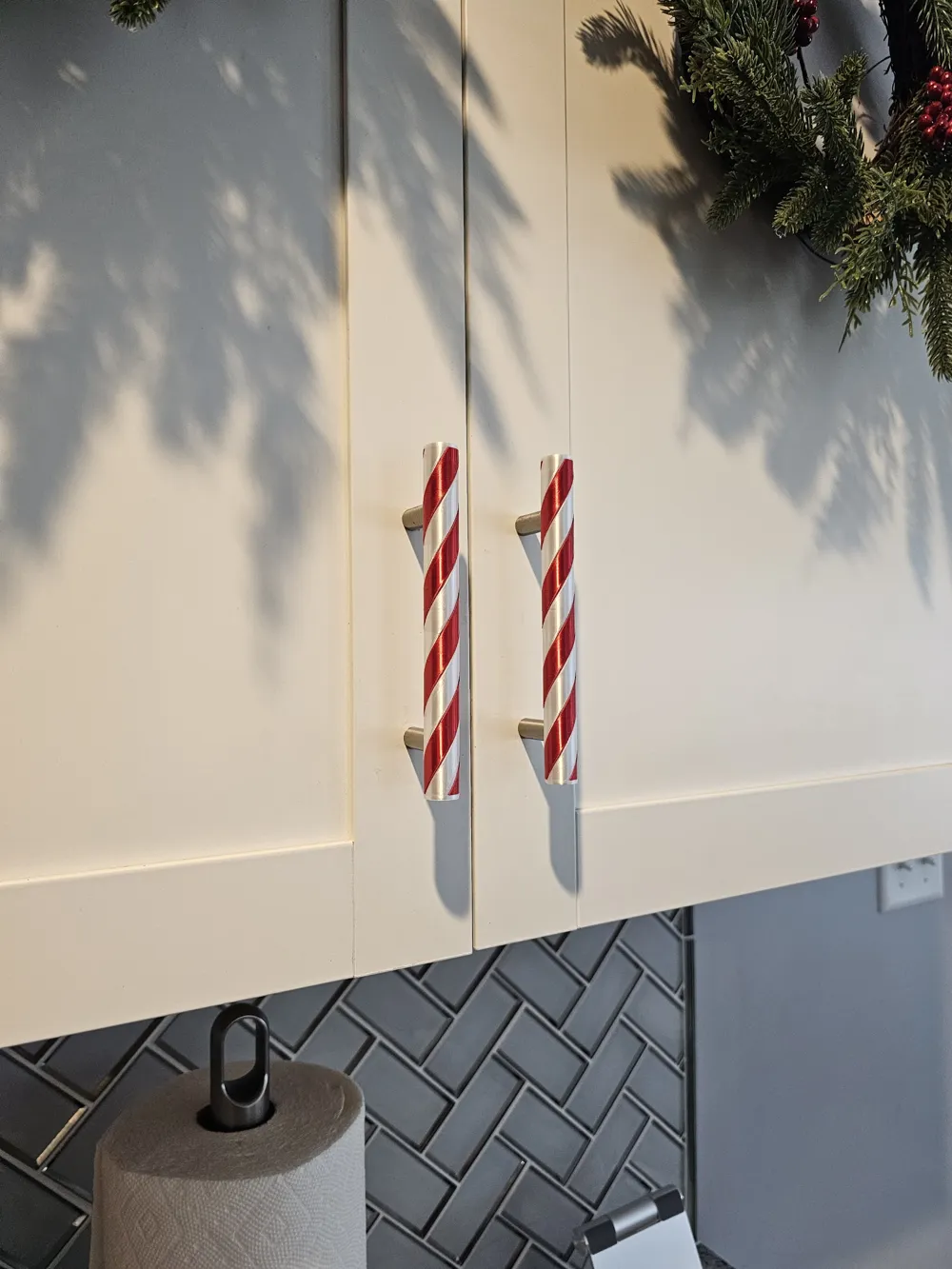 Parametric Candy Cane Handle Cover - Free 3D Print Model - MakerWorld