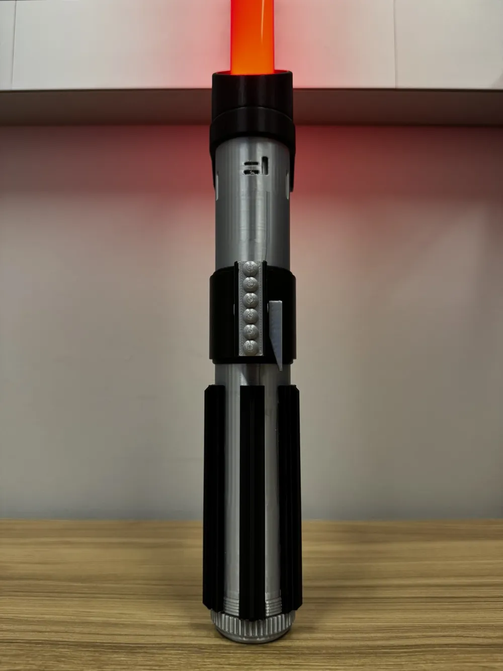 Star Wars Darth Vader's Lightsaber (hollow) - Free 3D Print Model ...